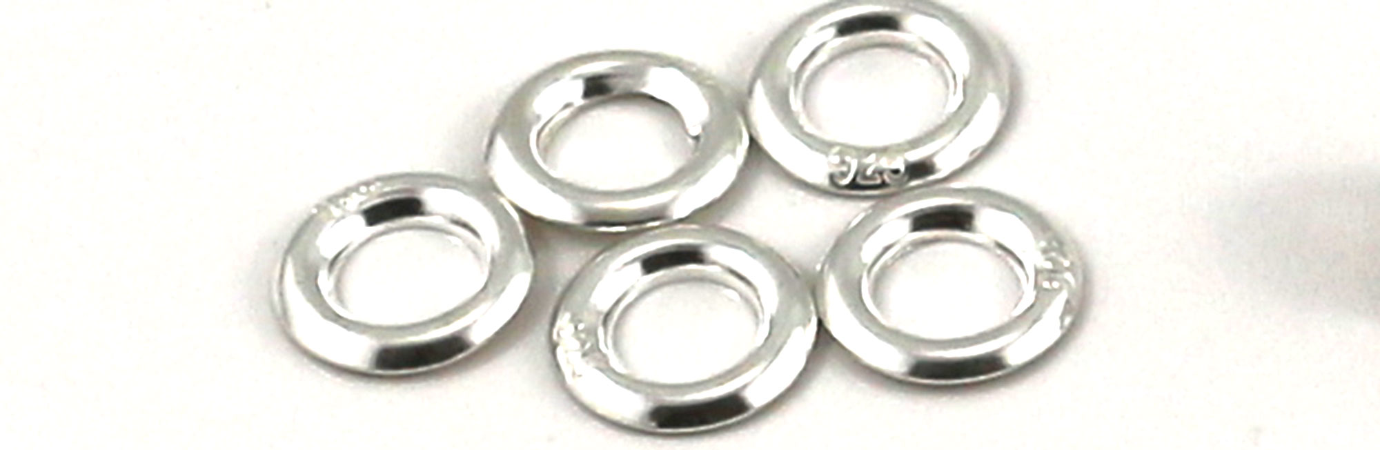 Eyelets – SilviaFindings